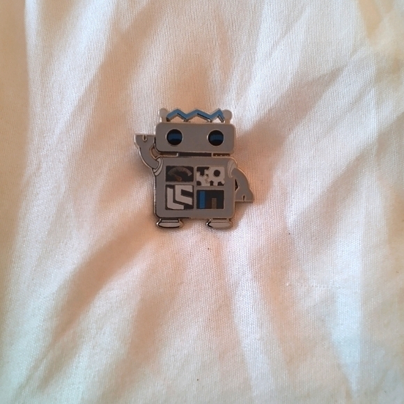 Accessories | Robot Pin | Poshmark